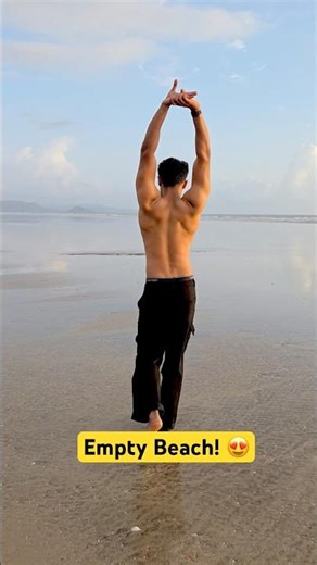 SECRET Empty Beach Near Mumbai! 😦🌊 #shorts #vlog