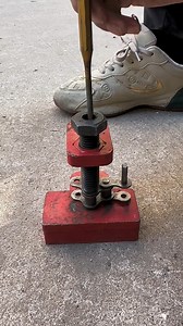 It’s so convenient to remove the chain puller repair practical tools High Performance #shortsfeed | Hardware tools