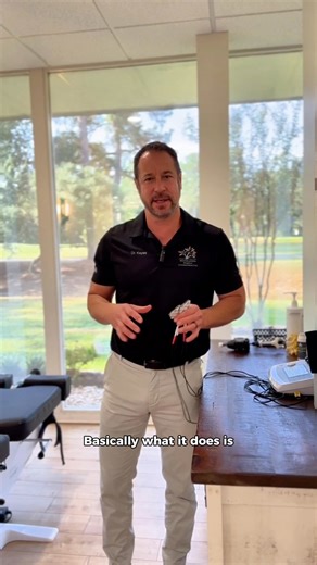 Before every adjustment, we use electrical muscle stimulation (or “e-stim”) to prepare your body for better healing. ⚡️ This gentle therapy sends small electrical impulses into the muscles: increasing blood flow, reducing tension, and easing inflammation. When the muscles are relaxed, your adjustment is not only smoother—it’s more effective and it holds longer. Think of it as warming up your spine before the real work begins. It helps your body move out of pain and into lasting balance. 💪 ☎️ 93