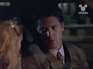 Two of a Kind - 1x21 - When a Man Leaves a Woman [Originally 1x20]