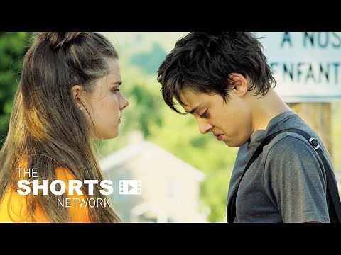 A teenage girl defends an outcast boy from bullies. | Short Film "Angel & Alien"