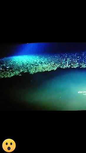 Diver Discovers Underwater Lake in Gulf of Mexico