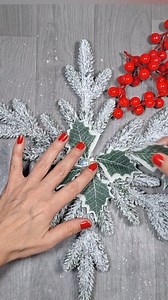 637K views · 1.1K reactions | Would you hang this snowy Christmas wreath on your door? ❄️#fblifestyle #design #christmas | Yeliz Craft | Facebook