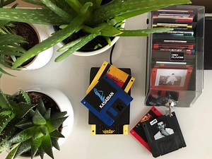 Music Player Erected From Floppy Disks