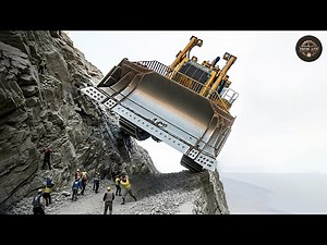 Extreme Dangerous Bulldozer Operator Skills That Almost Ended in Disaster #25