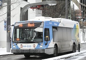 Montreal bus, metro drivers vote in favour of new deal with transit agency