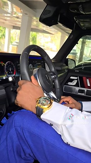 IF YOU ARE ON THE WRONG DIRECTION, SPEED IS NOT AN ADVANTAGE. CHECK YOUR LANE. -SDM