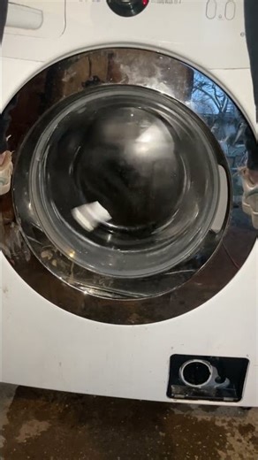 Jumping on samsung #spin #unbalanced #laundry #jumping #samsung