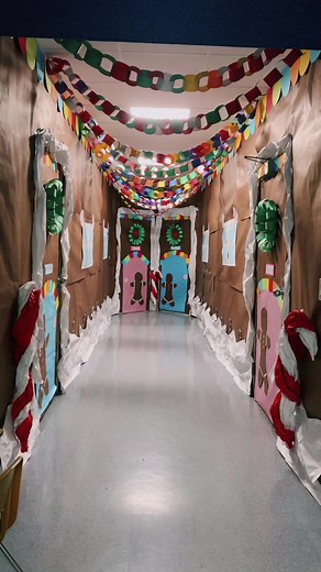 Transformed our hallway for our students 🍬🎄🍭 Their faces were PRICELESS🥺❤️ #teacher #roomtransformation #classroomtransformation #classroom #christmas #christmascraft #christmasdecor #firstgrade #firstgradeteacher #elf #gingerbread #gingerbreashouse