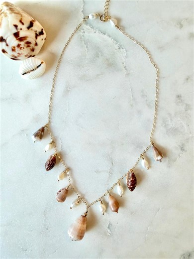 Handmade Maui Shell Necklace, 14kt Gold Filled, Freshwater Pearls - Etsy