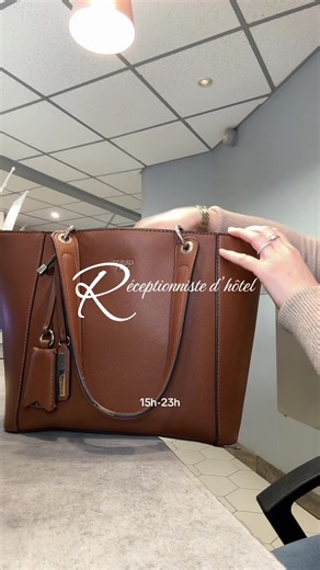 The Life of a Hotel Receptionist: A Daily Routine