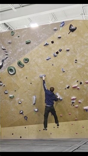 Jamesputin is a Climbing Machine! "Nothing But Hands" Challenge whoops Dad #competition #familyfun