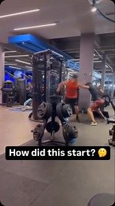 👀 #gymfail #gymcomedy #bodybuildingcomedy #workoutmemes #gymmemes #fitness #gym #workout | GYM LOLS