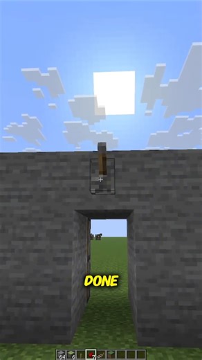 The EASIEST SECRET DOOR To Build In Minecraft! #tutorial