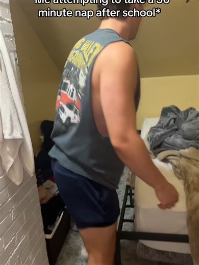 POV: Your homework is due in 5 minutes 😭 Everyone else is still searching Google. You open Quizard, scan the homework question, and get the answer instantly. Assignment submitted ✔️ #schoolhack #collegehack #studytok #homeworkhack #quizardik