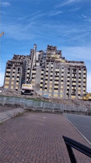 Coatbridge High-Rise Demolition 🏗️ End of an Era! #Demolition#Scotland