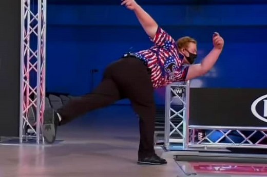 Watch Pro Bowler Anthony Neuer Pull Off Insane 7-10 Split (Video)