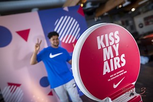 Party Photo Booth Experience - Shots on 3 Photobooths