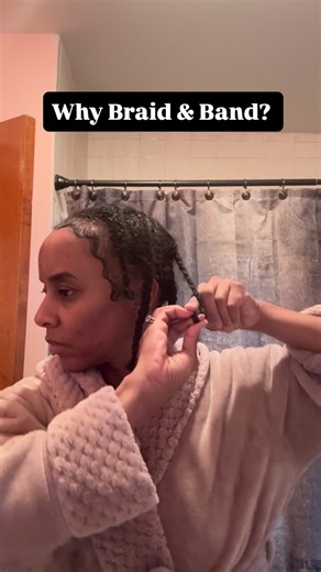 Yolanda Bennett Lynn on Instagram: "Microloc Lesson Learned 📚✨ ‼️One of the biggest takeaways from my microloc research so far?… I’m talking hours of watching YouTube videos 😫 ‼️Nighttime maintenance is non-negotiable🙅🏽‍♀️ ✨Braiding and banding your microlocs every single night is one of the most important things you can do in the early stages. ❌Skipping this step can lead to slippage, unraveling, uneven locs, and delayed locking—all the things that can slow down or interfere with your loc j