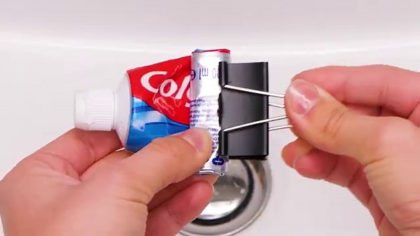 The Most Useful Tool in Your Workshop? A Simple Binder Clip!