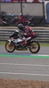 25K views · 421 reactions | Intense race this afternoon as they go forth for tomorrow's fnal round of the Thailand leg 落 Goodluck 4S1M Evo Yamaha Racing Team #TeamGraphitee #Racing | Team Graphitee Main Page | Facebook