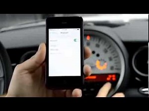 Come associare lo smartphone all'autoradio di una Mini