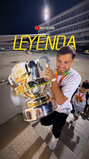 🇧🇷🇵🇾 The Guarani Legend continues to grow in stature! 🏆🌟