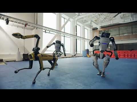 Boston Dynamics - Happy robots dancing