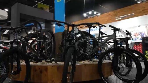 𝗖𝘆𝗰𝗹𝗲 𝗟𝗮𝗯 𝘚𝘰𝘶𝘵𝘩 𝘈𝘧𝘳𝘪𝘤𝘢'𝘴 𝘭𝘢𝘳𝘨𝘦𝘴𝘵 𝘯𝘢𝘵𝘪𝘰𝘯𝘢𝘭 𝘤𝘺𝘤𝘭𝘪𝘯𝘨 𝘳𝘦𝘵𝘢𝘪𝘭𝘦𝘳! Cycle Lab promises the best bike purchasing experience through its megastores located at Fourways Johannesburg, Cornubia Durban, Boksburg, Pretoria and Cape Town. Our main priority is to match unique riding styles and bike preferences and to ensure that you enjoy every ride while maintaining the right balance between comfort and control. 27 (0) 11 823 3009 www.cyclelab.com #VlokSkopFound