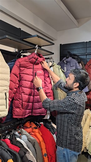 Waterproof Duck Feather Wiinter Jacket Available Now Duck Feather Padding Jacket-New Arrival🔥🔥 For More - 880 9617 669646 WhatsApp - 01329634859 / 01329634845 ✅ Baridhara DOHS Branch: Lift 01, House 286, Road 04, Lake Side View, Baridhara DOHS ✅ Uttara Branch: House-15, Road-20, Sector-3, Uttara, Dhaka ✅ Mirpur DOHS Branch: House-684, Road-9, Avenue-06, Mirpur DOHS, Dhaka #WinterJacket #OriginalExport #WinterFashion #EuropeWinter #SnowCountryStyle #ColdCountryEssential #প্রবাসীদেরজন্য #বিদেশযা