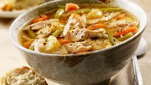 Tavuklu Şehriye Çorbası Tarifi Nasıl Yapılır? Malzemeleri ve Yapımı