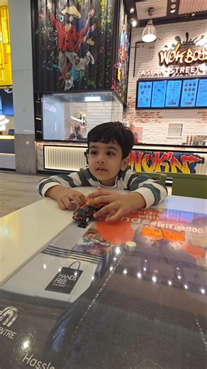 BiGGuy#trending#mirdifcitycentre