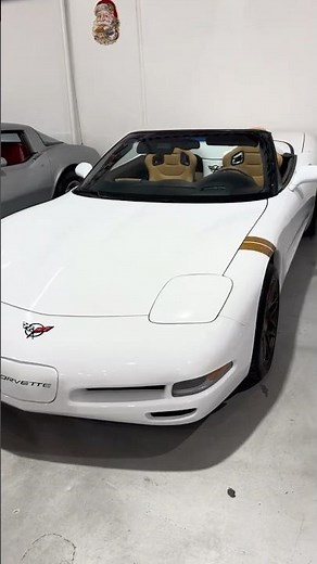Stunning C5 Corvette Convertible!