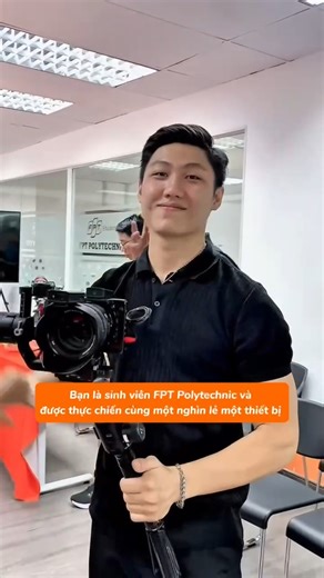 Buổi Thực chiến cho "dân" quay dựng tại FPT Polytechnic, “10 điểm không có nhưng”!!! 🥰 ▶️▶️ Đăng ký để trở thành sinh viên FPT Polytechnic tại đây: https://caodang.fpt.edu.vn/r/Fanpage2025 ---------- ➤ Website: https://caodang.fpt.edu.vn ➤ Youtube: tinyurl.com/youtubeFPL ➤ TikTok: @fpt.polytechnic.official ☎️ Hotline Tư vấn miễn phí: 0981 725 836 #FPTPolytechnic #Quayphim #Thietkedohoa | Cao đẳng FPT Polytechnic