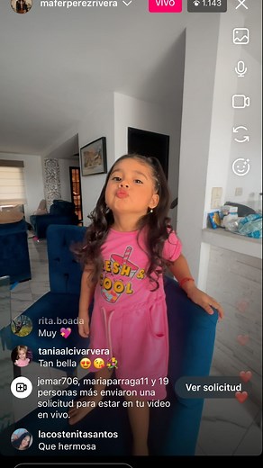 Maria Fernanda Perez Rivera on Instagram: "Feriado señores 🫶🏻"