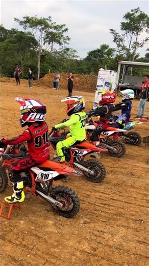 FREE Stunt Bike Giveaway 😱 | Small Bike Big Dreams 🔥 #Shorts #trending #ministuntbike