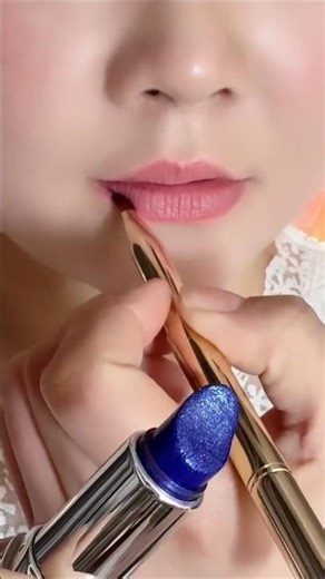 I Can’t Believe This Blue Lipstick Turned Into THIS! 😱✨ #LipstickHack #makeup #shorts