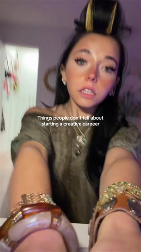 Things people don’t tell you about starting a creative career #interiordecorator #creativecareer #interiordesign #doingthework #creatorlife