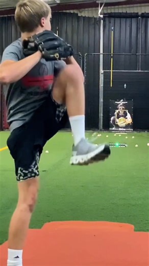 Athlete of the Week 🏆⚾️ Watch him in action on the mound — Caleb has shown great progress through his hard work, focus, and commitment to the fundamentals. We’re proud of the growth he’s made and excited to see what’s next. Congrats, Caleb! 👏🔥 Want to be featured next? 📩 DM Precision Pitching to start training or click link in bio to book free consultation today! #AthleteOfTheWeek #PrecisionPitching #PitchingDevelopment #YouthBaseball #HardWorkPaysOff #OnTheMound #BaseballTraining ⚾️ | Preci