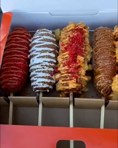 This store cooks up delicious Korean corn dogs with a variety of tasty toppings 😋🙌 | FOODbible