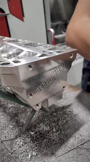 618K views · 5.8K reactions | Milling this Brawler LS3 head for a smooth flat finish ✨️ | Texas Speed & Performance | Facebook