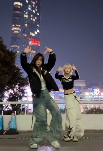 Like a 🐍#got7 #python #갓세븐 #갓세브ᄂ_PYTHON #kpop#GOT7_PYTHONenge #fyp @GOT7 OFFICIAL