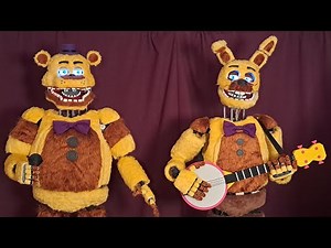 Fredbear and Springbonnie performing
