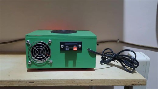 KING MASTER AUDIO Silahkan yg butuh BOX masteran burung Suara jernih, bertenaga Frekwensinya pas buat burung, ada kipas mininya Kokoh.. kuat... tahan getar BUKAN PLASTIKAN.. Tahan 24 jam...nyala Bisa stel 1 lagu berulang ulang Ready banyak !!!! Rp. 400.000 / unit Lain ongkir Isi 83 lagu Lokasi surabaya Minat hub 082139234227 WA #muraibatu #murai #muraibatuindonesia #muraibatumania #muraibatumedan