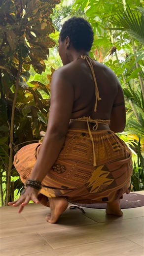 ESTAR 🌟 on Instagram: "You must protect the coochie ✨😝 A woman who is disconnected to her yoni is susceptible to abuse neglect and manipulation! Nervous system regulation is a critical component of my work with helping wombman embody their highest timeline! If your ready to step into a full body orgasmic yes with your yoni drop “EMBODY” and eye will send you a link to apply to join my live ceremonial portal of embodiment. My offerings are only for wombman who are ready to invest 