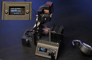 Crack combination locks with this nifty robot | Arduino Blog