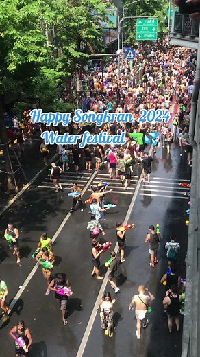 Happy songkran 2024 🇹🇭 #สวัสดีปีใหม่ไทย #สงกรานต์ #songkranfestival #songkran2024 🔫💦