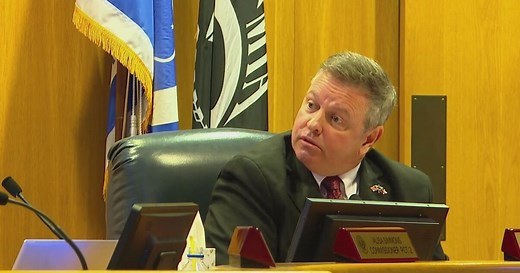 Tarrant County commissioners vote to redraw precinct boundaries