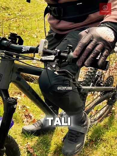 Tangan buatan yang sangat keren🤯