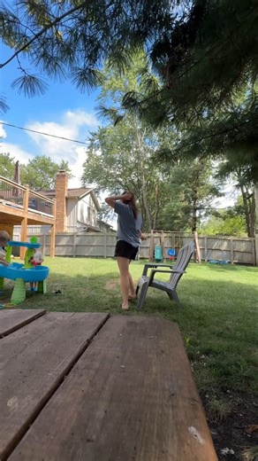 Kelsie on Instagram: "Best way to send some personalized snail mail - @touchnote 🐌💌📬 Been loving this app when I want to send a special postcard or greeting card! Want to send someone you love a postcard for free? Use the code SENDSMILES 💜✉️ #touchnote #gifted"